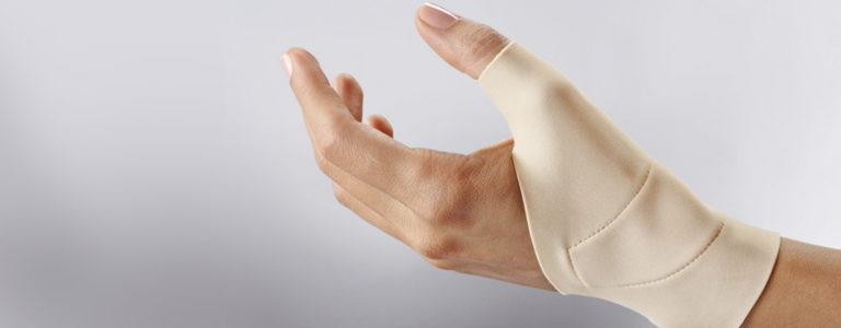 TCM Tips for De Quervain’s Tenosynovitis (Mommy Wrist)