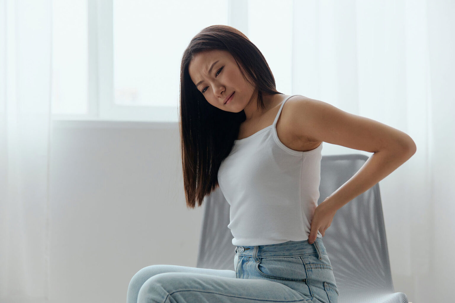 The Best TCM Treatments for Back Pain – PULSE TCM Singapore